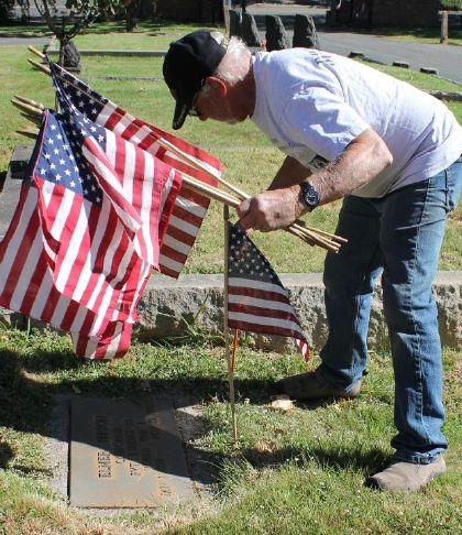 matthew axelson grave